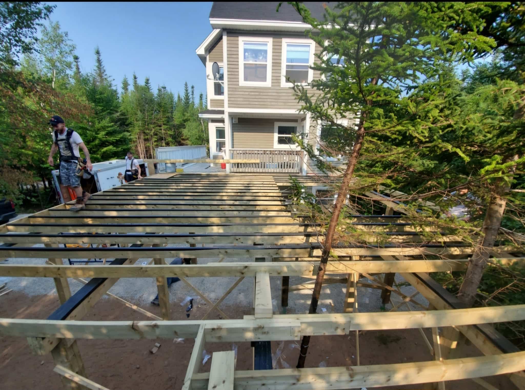 BUILDING THE PERFECT DECK: TIPS & TRICKS – Bungay Renos